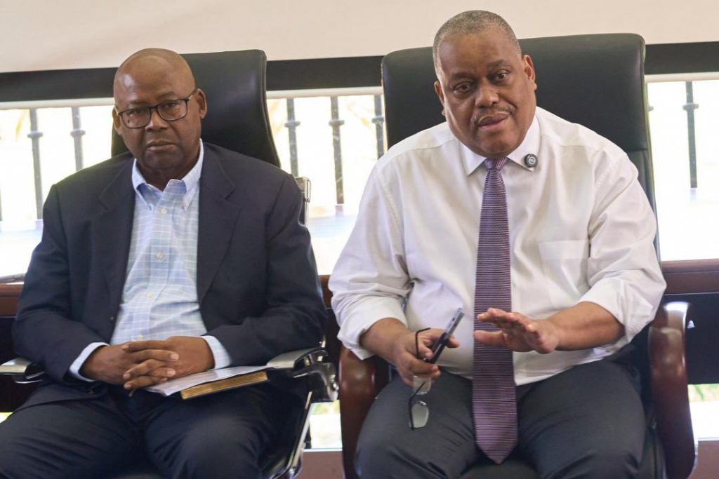 Ayiti ensekirite/ deplwaman fòs miltinayonal: yon lòt kontenjan MMSS la ...